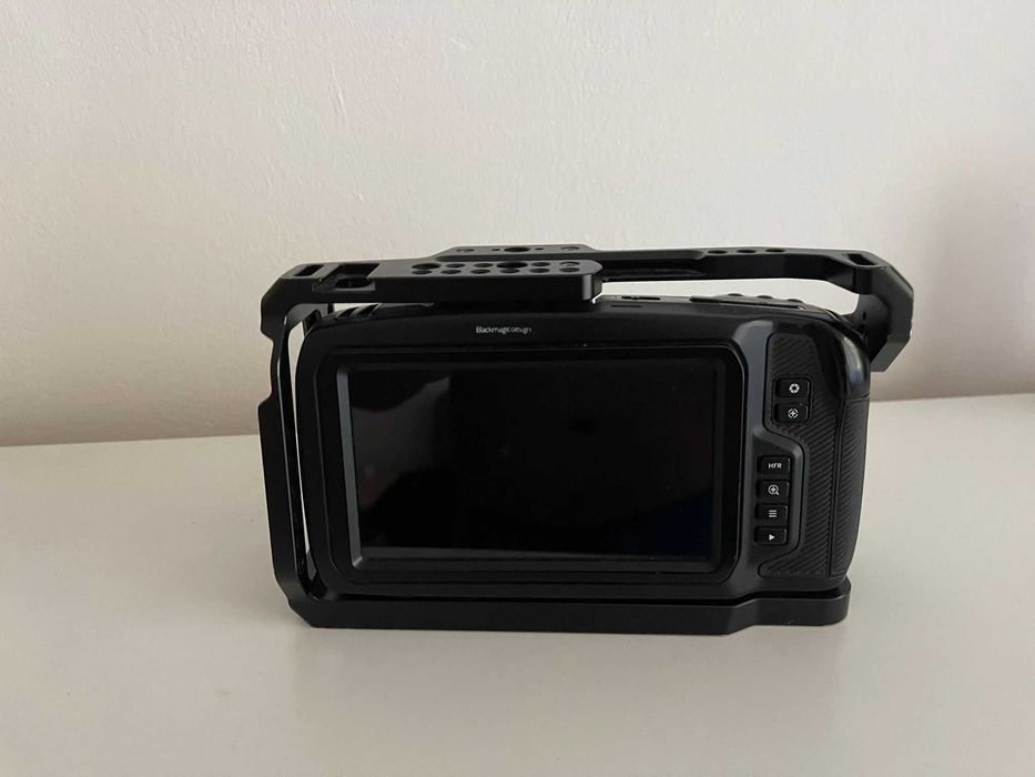 Blackmagic Pocket 4k (BMPCC4K) Kit cu Olymus 7-14 Bucuresti Sectorul 3 ...