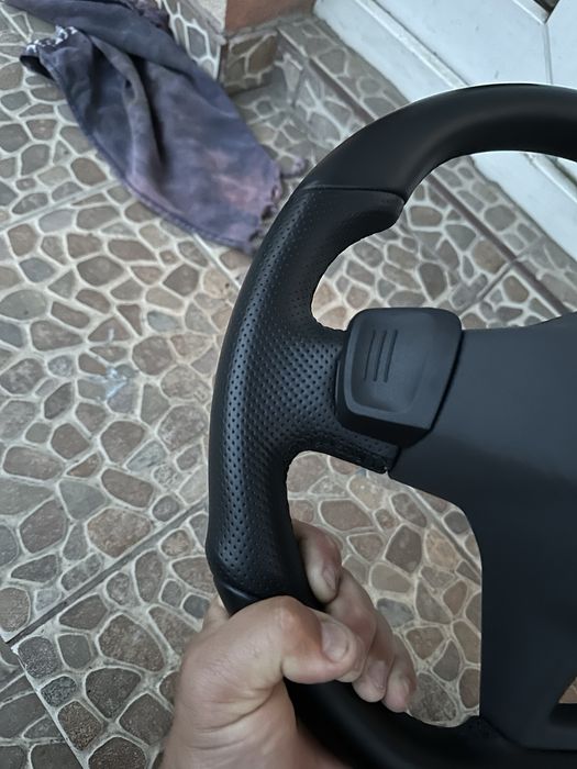 Volan vw golf 8.vw passat b8 facelift. Cernica • OLX.ro