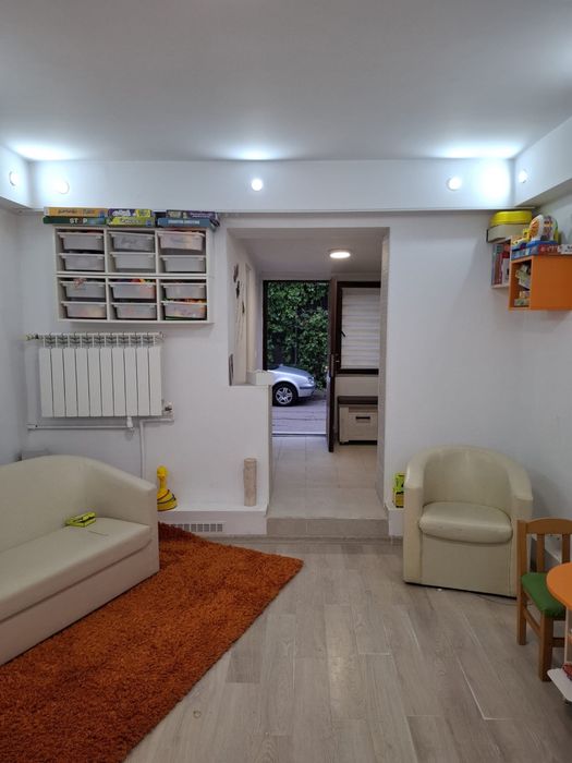 Garsoniera parter Iasi • OLX.ro