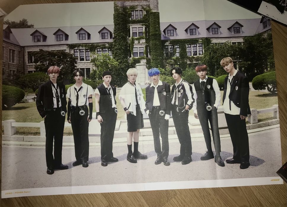 Poster kpop grup: ATEEZ Sibiu • OLX.ro