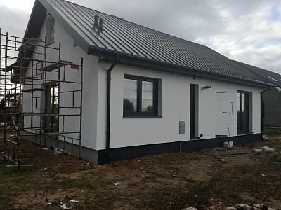 Case modulare de diferite modele si dimensiuni, din structura metalica ...