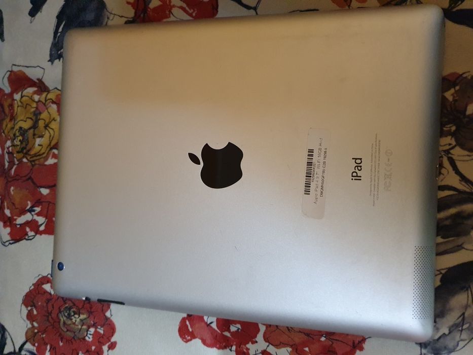 Tableta apple ecran mare ca si noua Iasi • OLX.ro