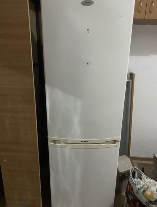 Un frigider mare cu o starea foarte buna Iasi • OLX.ro