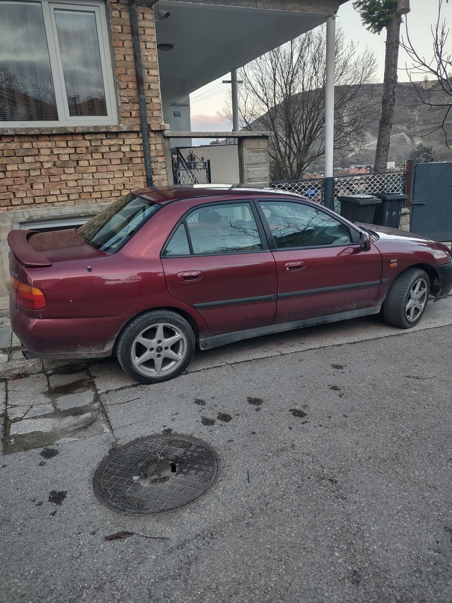Мицубиши Каризма / Mitsubishi Carisma GDI на части гр. Варна Аспарухово ...
