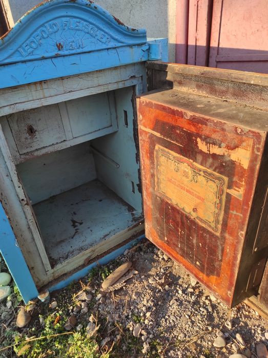 Seif de valori,vechi,functionabil Buzau • OLX.ro