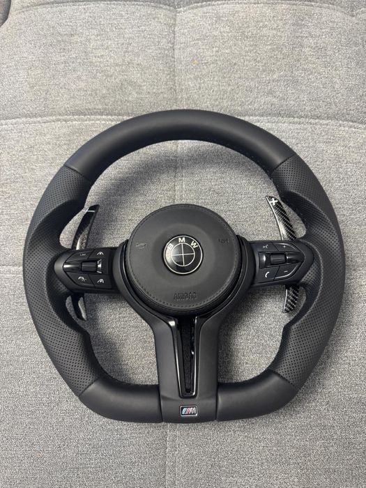 Volan custom tesit BMW F10 F30 F36 F15 F01 Brasov • OLX.ro