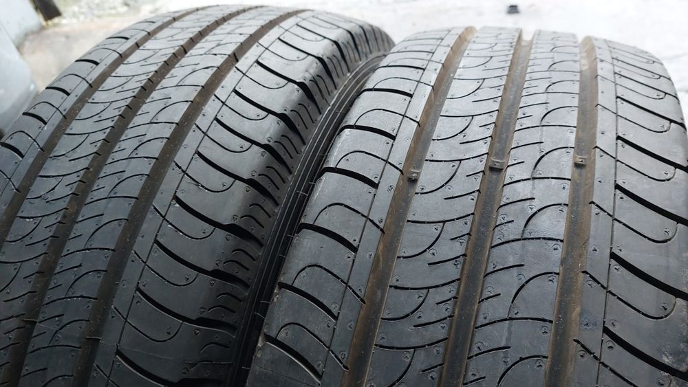Нови гуми за Бус 215/65/16 C Goodyear Efficient Grip Cargo 2 броя гр ...