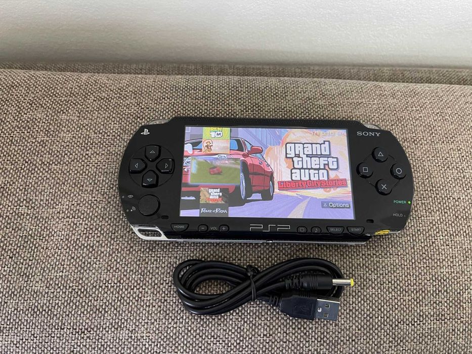 Playstation PSP Sony modat cu 190 jocuri pe card NFS,GTA,Minecraft,etc ...