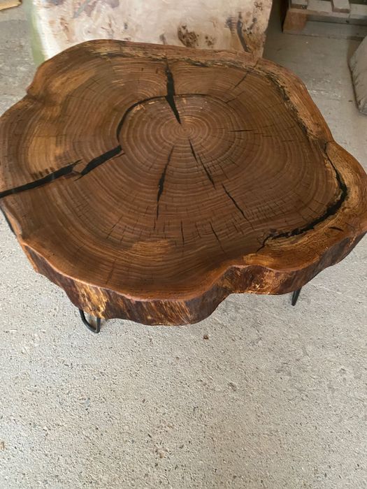 Masuta coltar masuta cafea lemn masiv rondea lemn Nadrag • OLX.ro