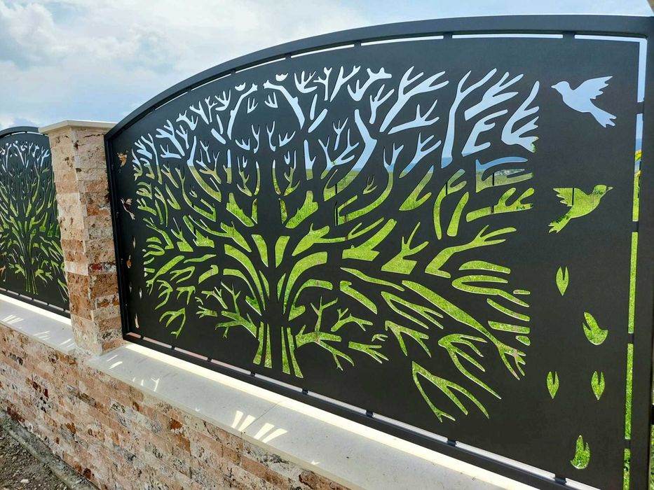 Porti si garduri,balustrade,poarta,gard,panour tabla decupata/traforat ...