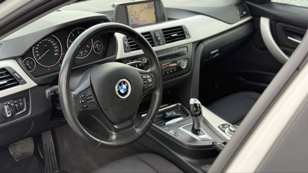 BMW Seria 3 F30 Constanta • OLX.ro