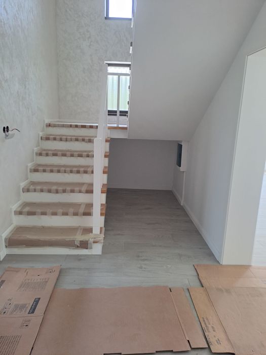 Casa Bascov noua, la 5 km de centrul orasului Pitesti Bascov • OLX.ro