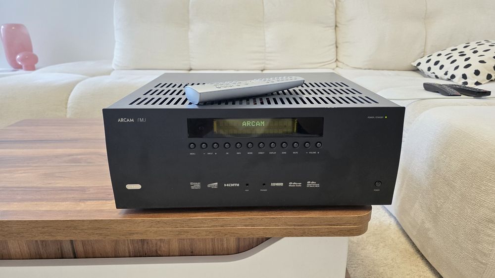 Arcam AVR-400 receiver Bucuresti Sectorul 2 • OLX.ro