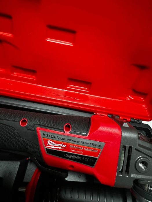 Flex acumulatori milwaukee Ilfov Voluntari • OLX.ro