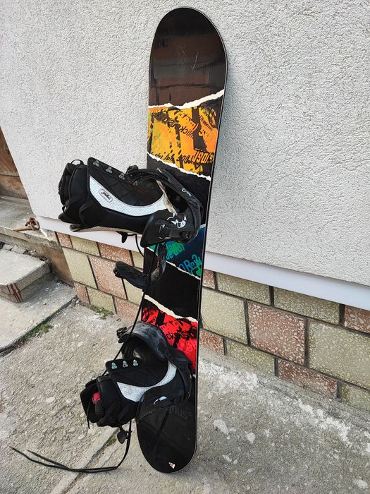 Placă snowboard Cygnus cu legături și buți Sibiu • OLX.ro