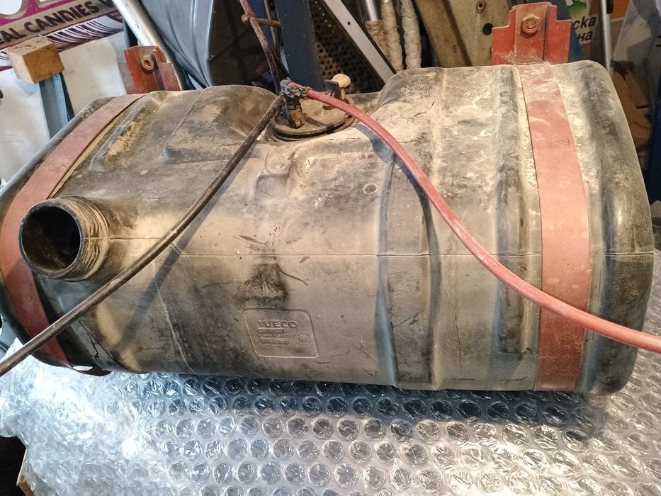 Резервоар 70л. бус,микробус,камион,Iveco,Sprinter,ford,fiat,vw гр ...