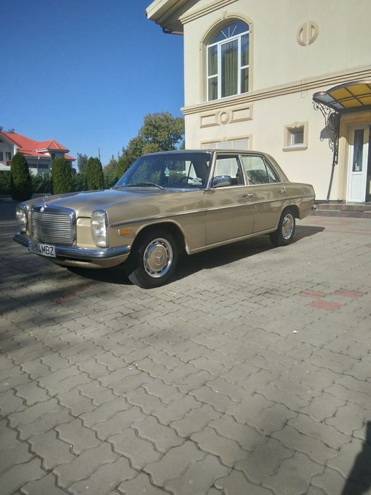 Mercedes w115 de epoca Tecuci • OLX.ro
