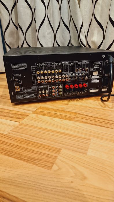 Harman Kardon AVR 7000( amplificator/receiver) Targoviste • OLX.ro