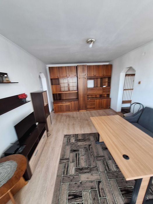 Închiriez 2 camere Sd Ana Ipatescu stație banca Suceava • OLX.ro