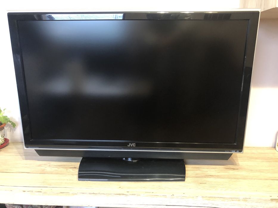 JVC LCD телевизор 42 инча гр. Ямбол Диана • OLX.bg
