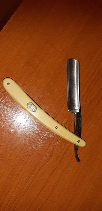 Brici de barbierit RUDOLF SOLINGEN Podu Iloaiei • OLX.ro