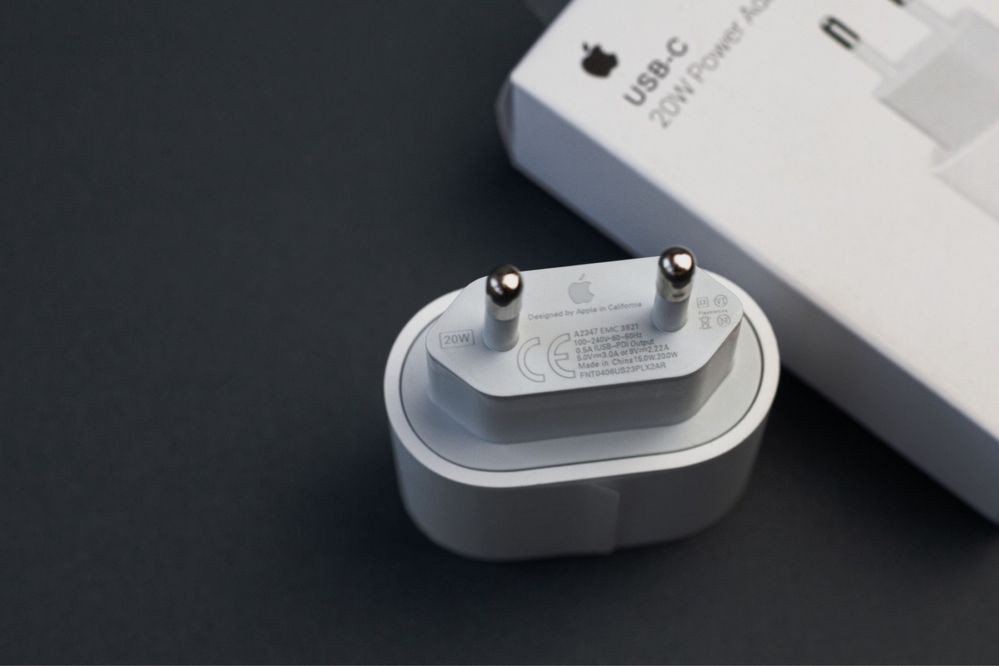 Оригинален комплект зарядно Айфон (Iphone) USB-Type-C 20W гр. София ...