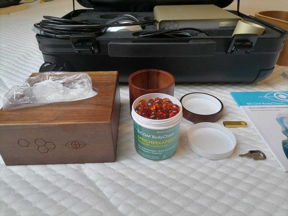 Aparat de diagnosticare prin biorezonanta BICOM Bodycheck 2 (BBC2 ...