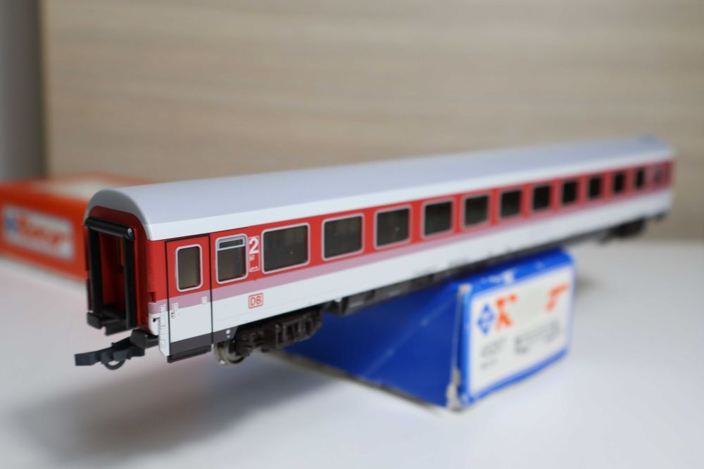 Macheta Tren 1/87 HO ROCO Vagon IC Intercity DB Clasa 2 45257 Bucuresti ...