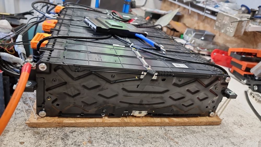 Baterie , acumulator solar , 2023 , 12kwh , 48v Iasi • OLX.ro