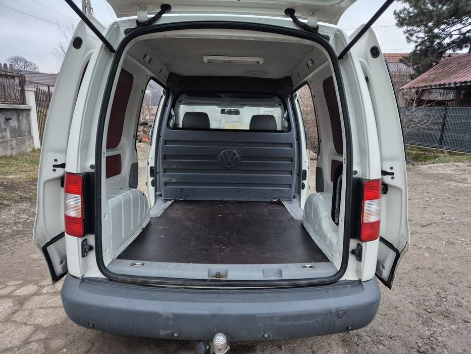 Vând Volkswagen Caddy SDI Suceagu • OLX.ro