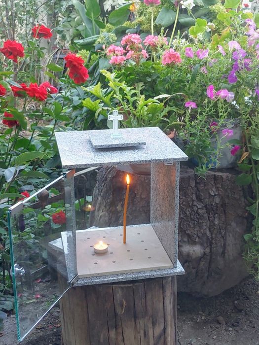 Felinar marmură cimitir candelă granit Bucuresti Sectorul 6 • OLX.ro
