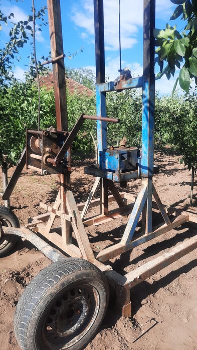 Vând mașină de forat fântâni Dobrotesti • OLX.ro