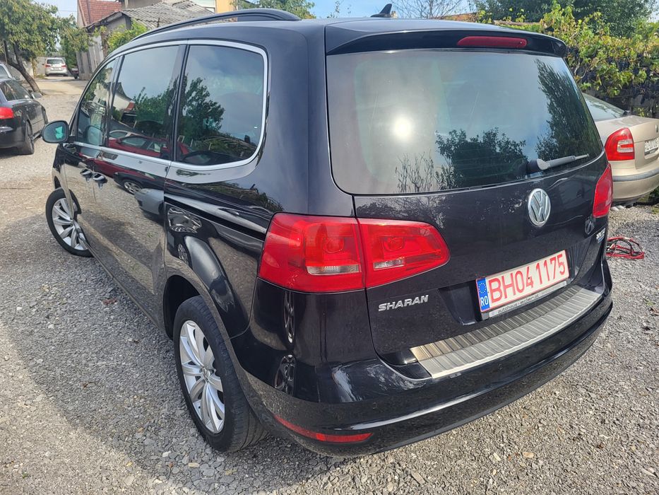 Sharan 7 locuri Anul 2011 140cp Euro5 CFFB Incalzire scaune P Oradea • OLX.ro