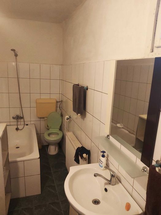 Casă cu curte și teren Goreni Goreni • OLX.ro