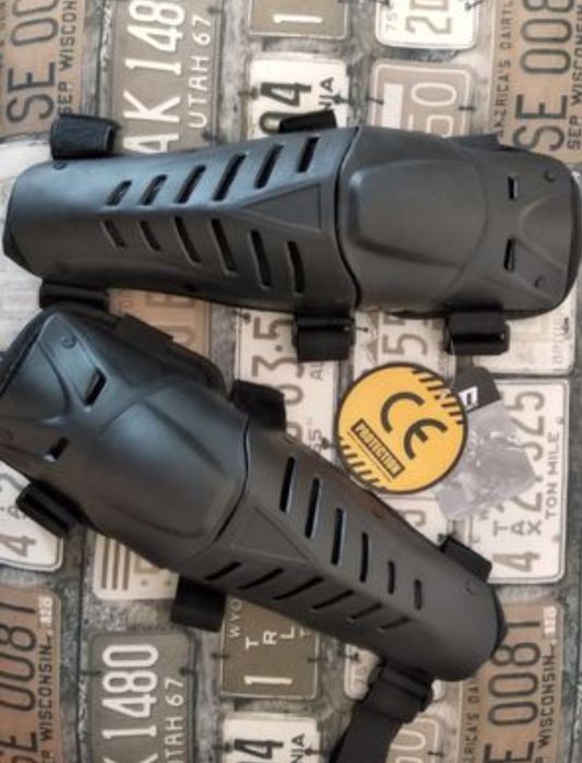 Genunchiere moto, protectii genunchi, aparatori prinderi elastice Noi ...