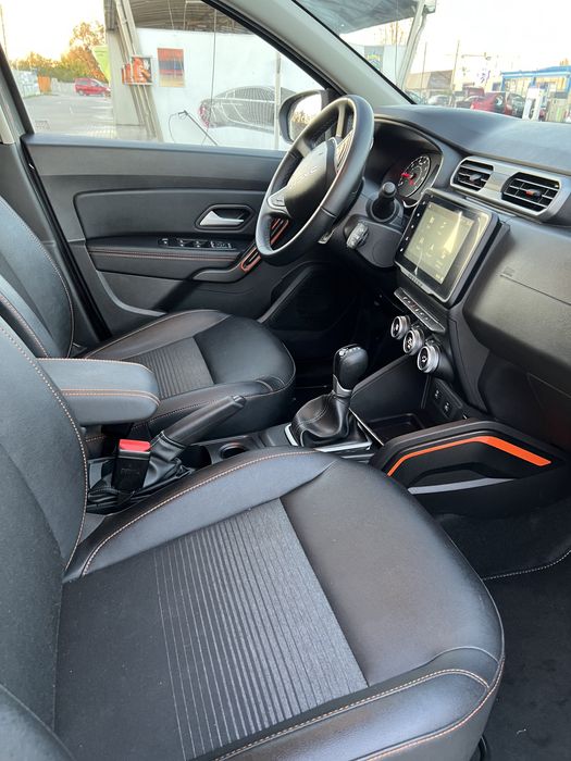 Dacia Duster EXTREME Orange Tce 1.3 , 150 cp Impecabil Bragadiru • OLX.ro