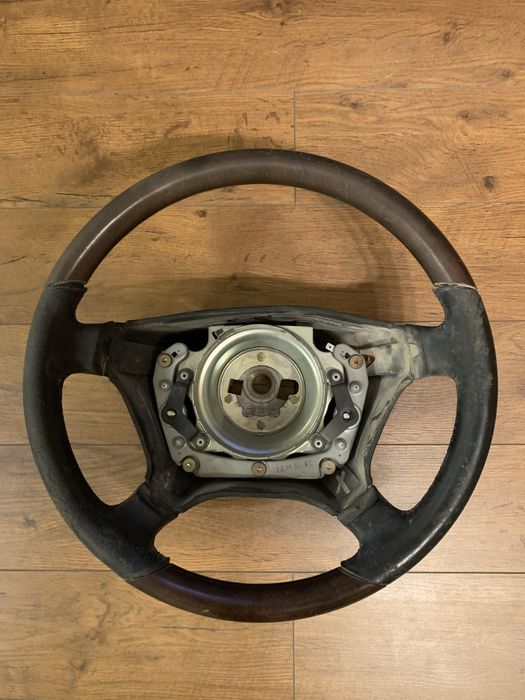 Pachet 4 Volane Mahon Mercedes W124, W140, W202, W210, R129 Arad • OLX.ro