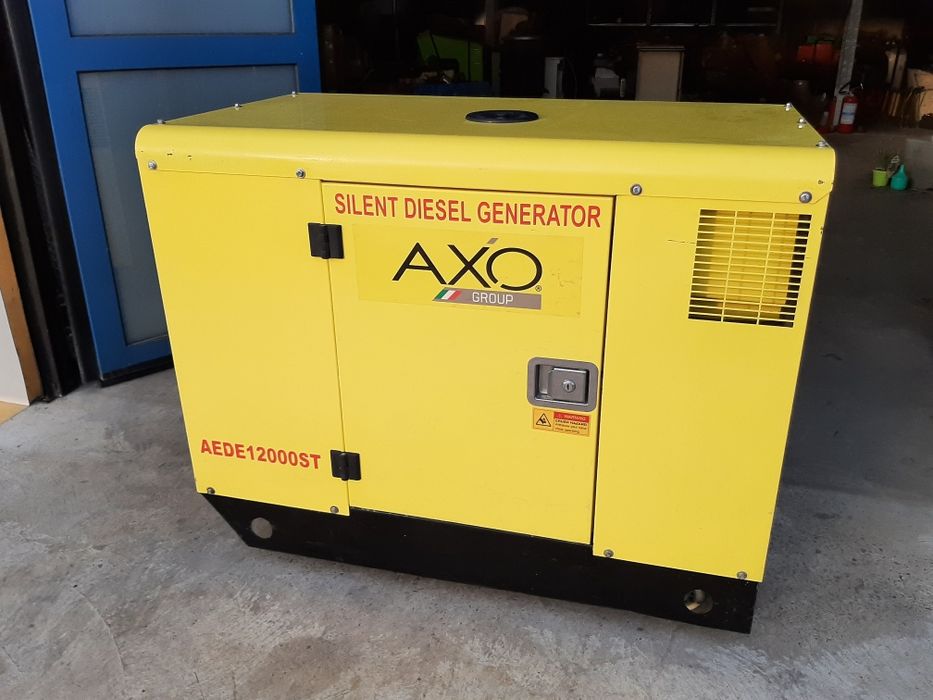 Vând generator silentios diesel 220v 380v de 14kw Urechesti • OLX.ro