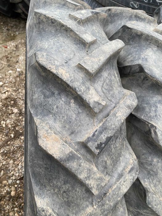 Anvelope 8.3 r24 Semperit Slobozia • OLX.ro