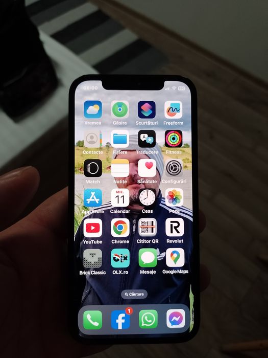 Vând iPhone 12 neverlocked Onesti • OLX.ro
