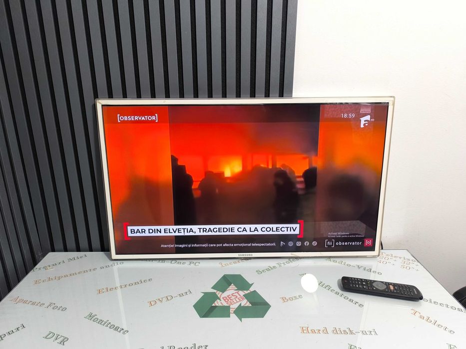 Televizor Samsung UE37D6510WS 37 inch Smart TV cu porturi multiple ...