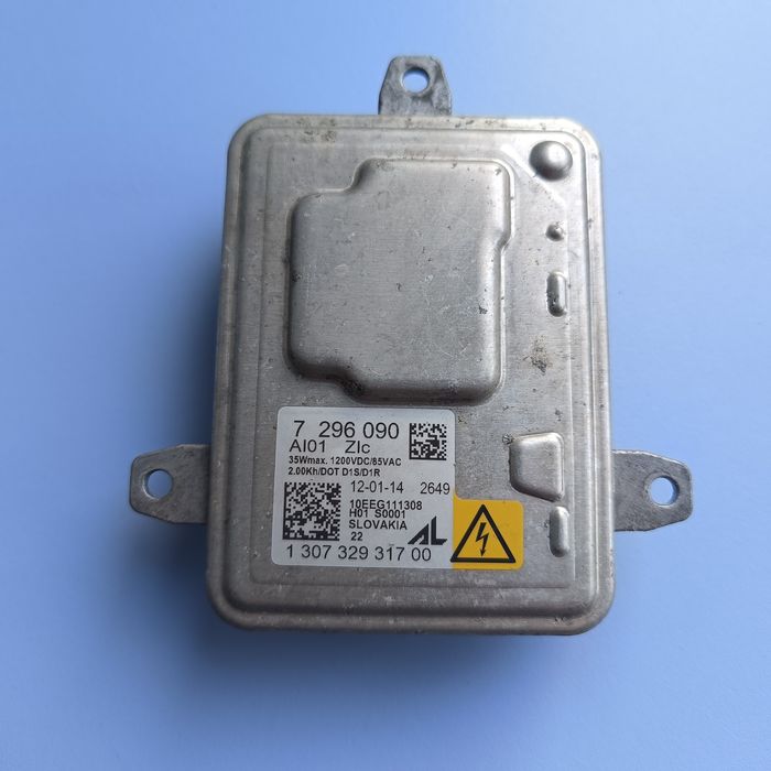 Оригинален баласт за фар BMW F01 / F10 / F11 / F20 / F30 / E70 гр ...