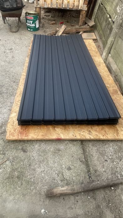 Tabla cutata colorata sau zincata pentru gard sau acoperis Deva • OLX.ro