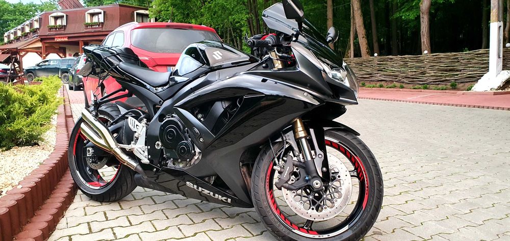 Suzuki GSXR 600 - k9 luna 11.09 impecabil Targu-Mures • OLX.ro
