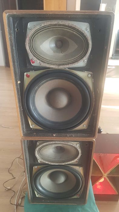 Radiocasetofon, radio Gloria, boxe RFT. Walkman, Albatros Bucuresti ...