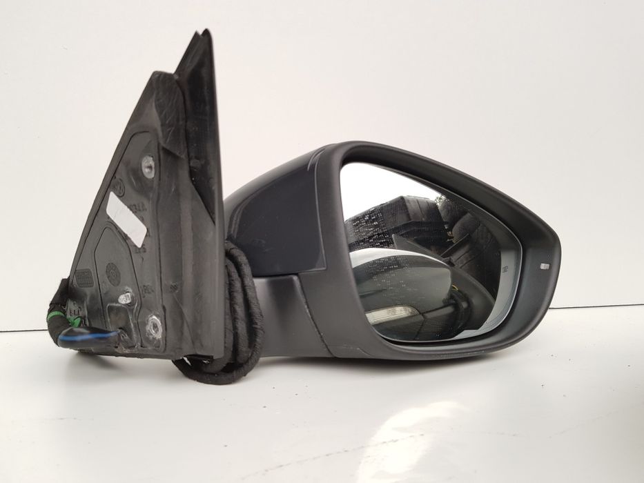 Oglinda st/dr VW Passat b7 LI7F Ghiroda • OLX.ro