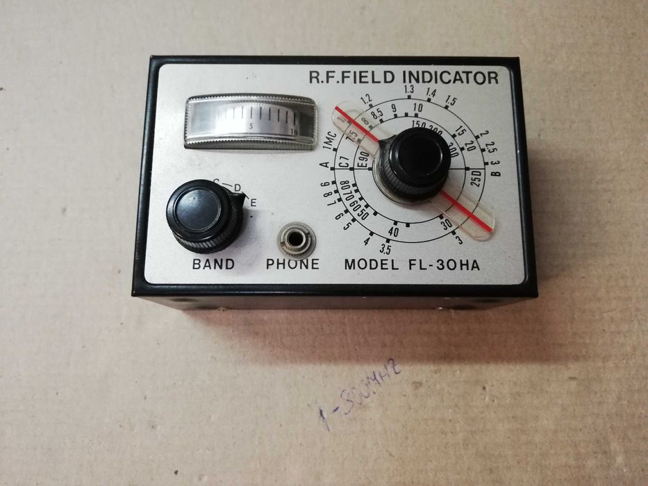 R F Field Indicator FL-30HA 4 band 0.5MHz-300MHz Timisoara • OLX.ro