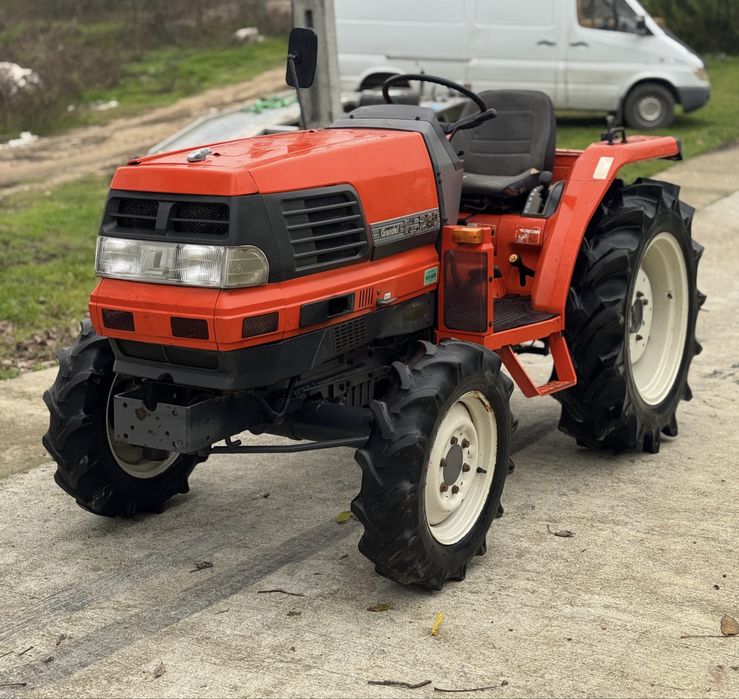 Kubota GL260| tractor japonez 4x4| totul original Alexandria • OLX.ro