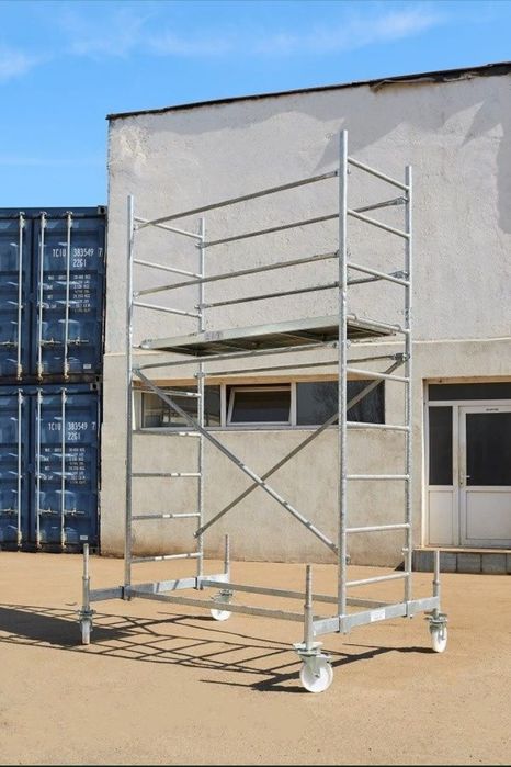 Inchiriere schela mobila Catelu • OLX.ro