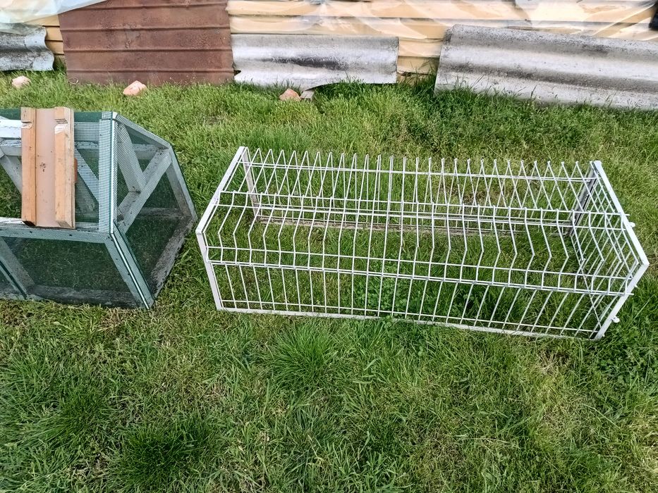 Vând țarc (cușcă) pentru pui Vaslui • OLX.ro